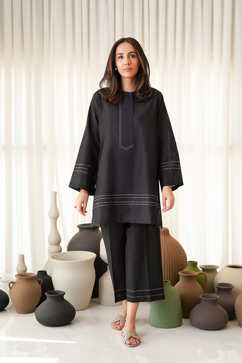 Noir Black – Sumaira Khanani