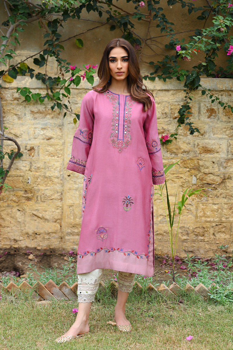 Naaz – Sumaira Khanani