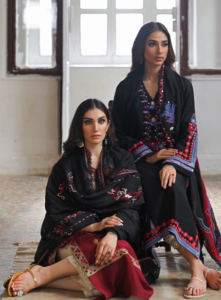 Sumaira Khanani : Luxury with flattering cuts
