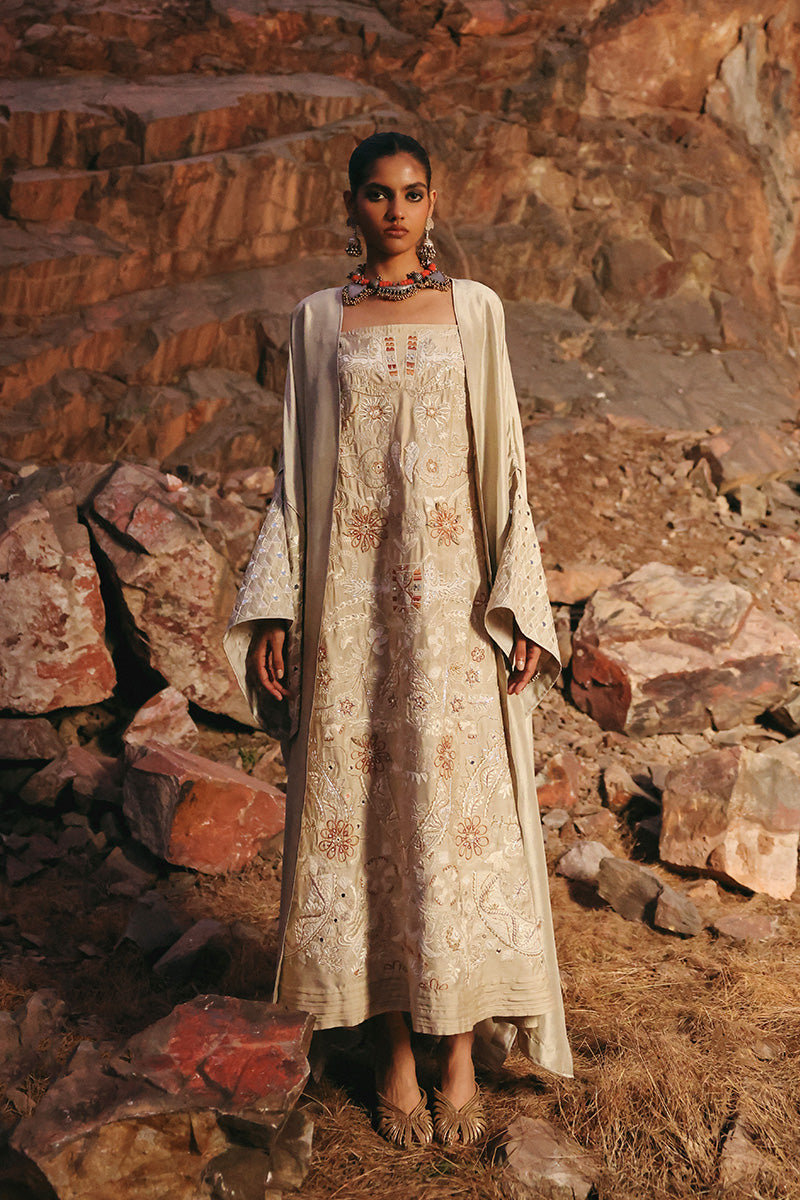 Yuri – Sumaira Khanani